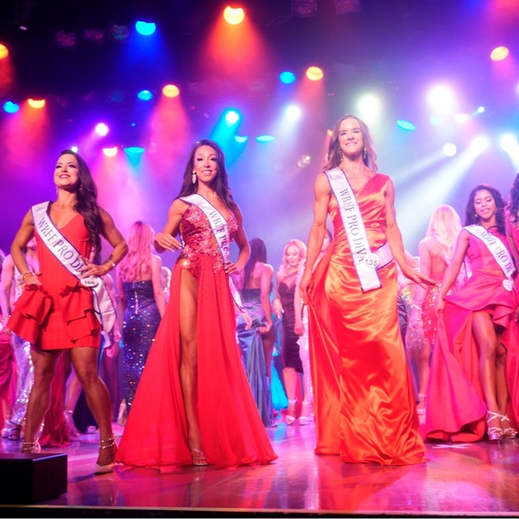 Dresses | Wbff Custom Made Gown Size Small Red | Poshmark